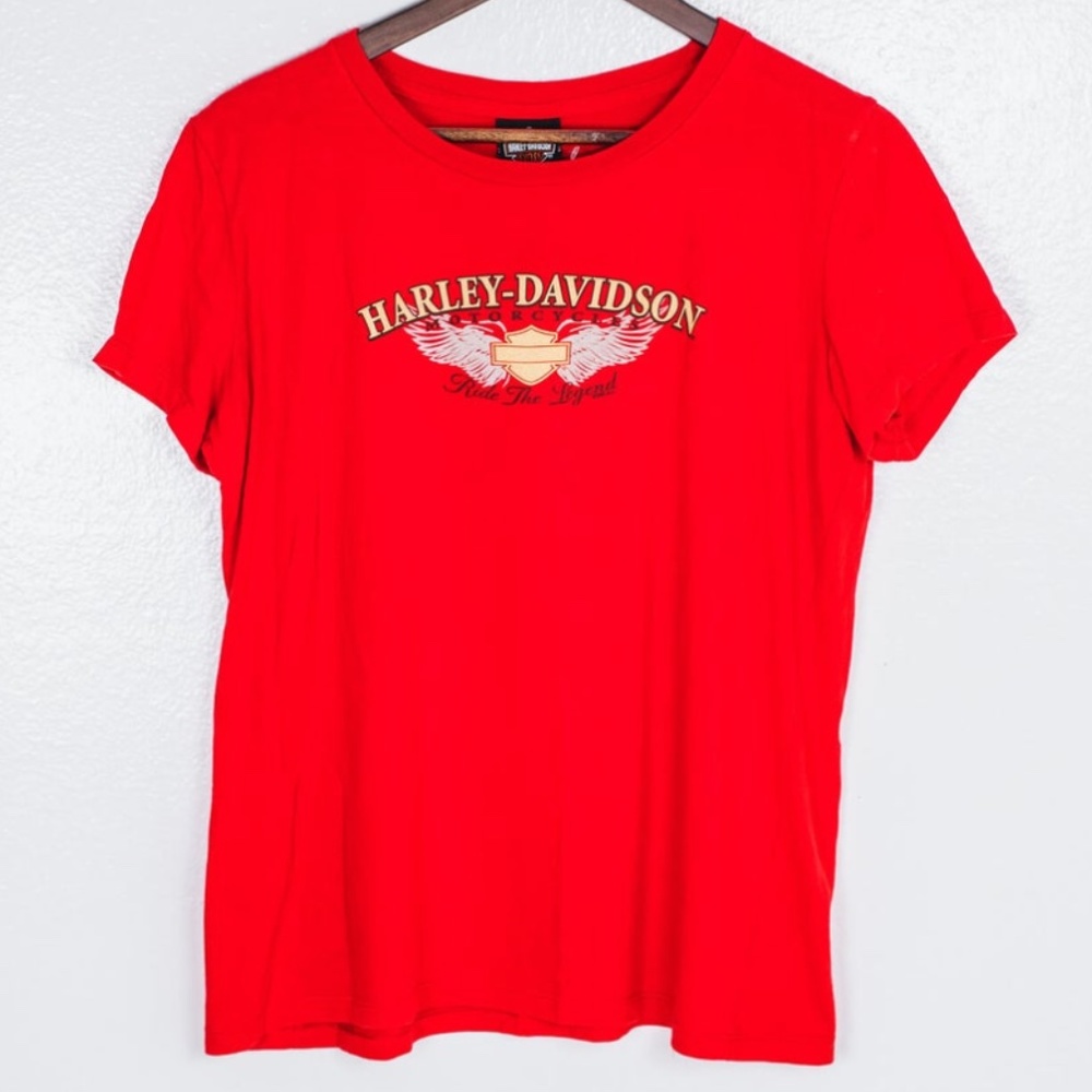 Vintage 2008 Red Harley Davidson Motorcycles T-Shirt - Gem